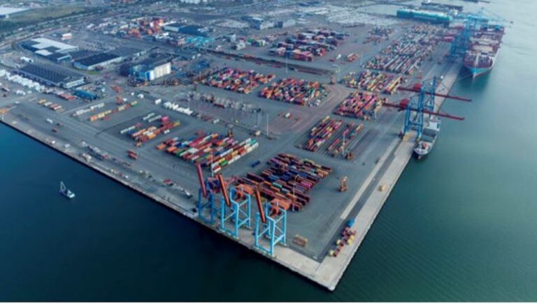 What Is Berthing And Unberthing Of A Ship? - Maritime Page