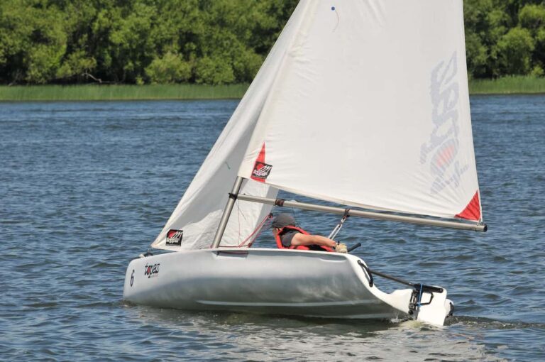 Dinghy Boats: Your Guide To Compact And Versatile Watercraft