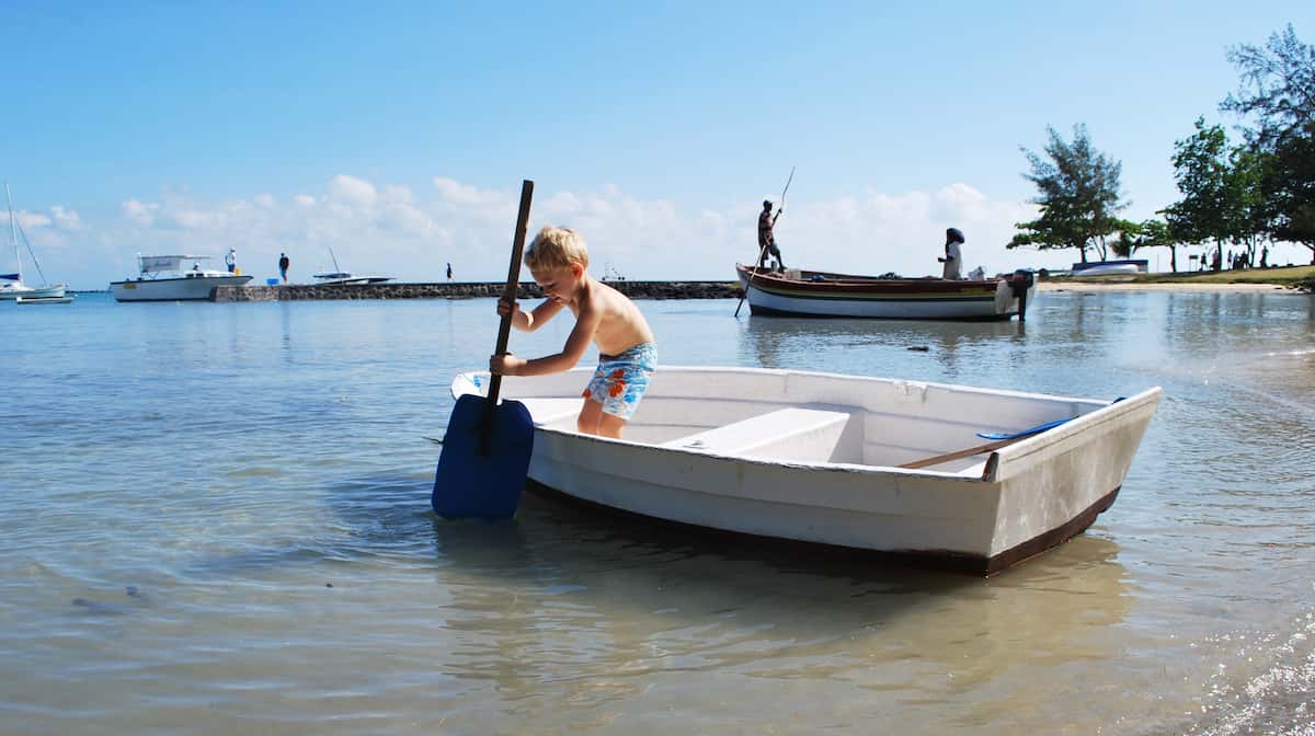 Dinghy Boats: Your Guide To Compact And Versatile Watercraft