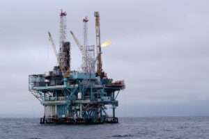 The Journey To Becoming An Oil Rig Worker - Maritime Page
