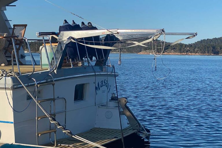 Boat Davits: Comprehensive Guide To Choosing The Right Type