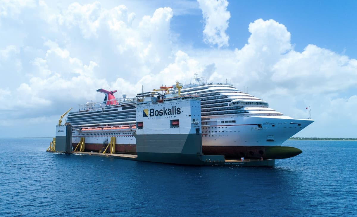 10 Biggest Heavy Lift Ships In The World - Maritime Page